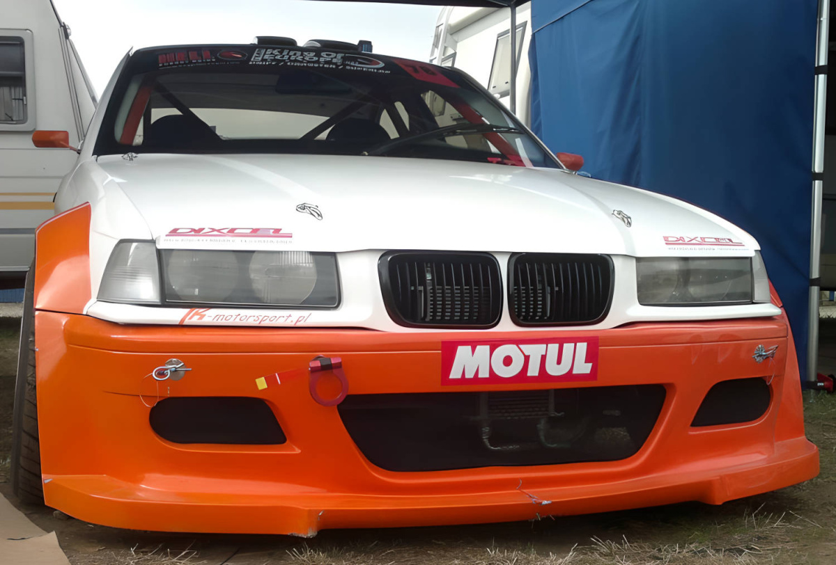 Części samochodowe do motorsportu & tuning wizualny > KOMPLETNY BODY ...